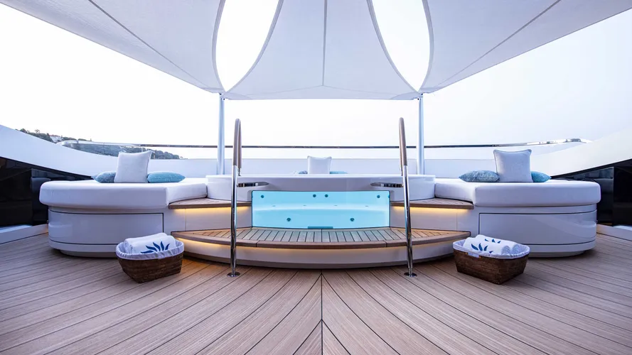 LUNA yacht for sale (Oceanco, 90m, 2018)